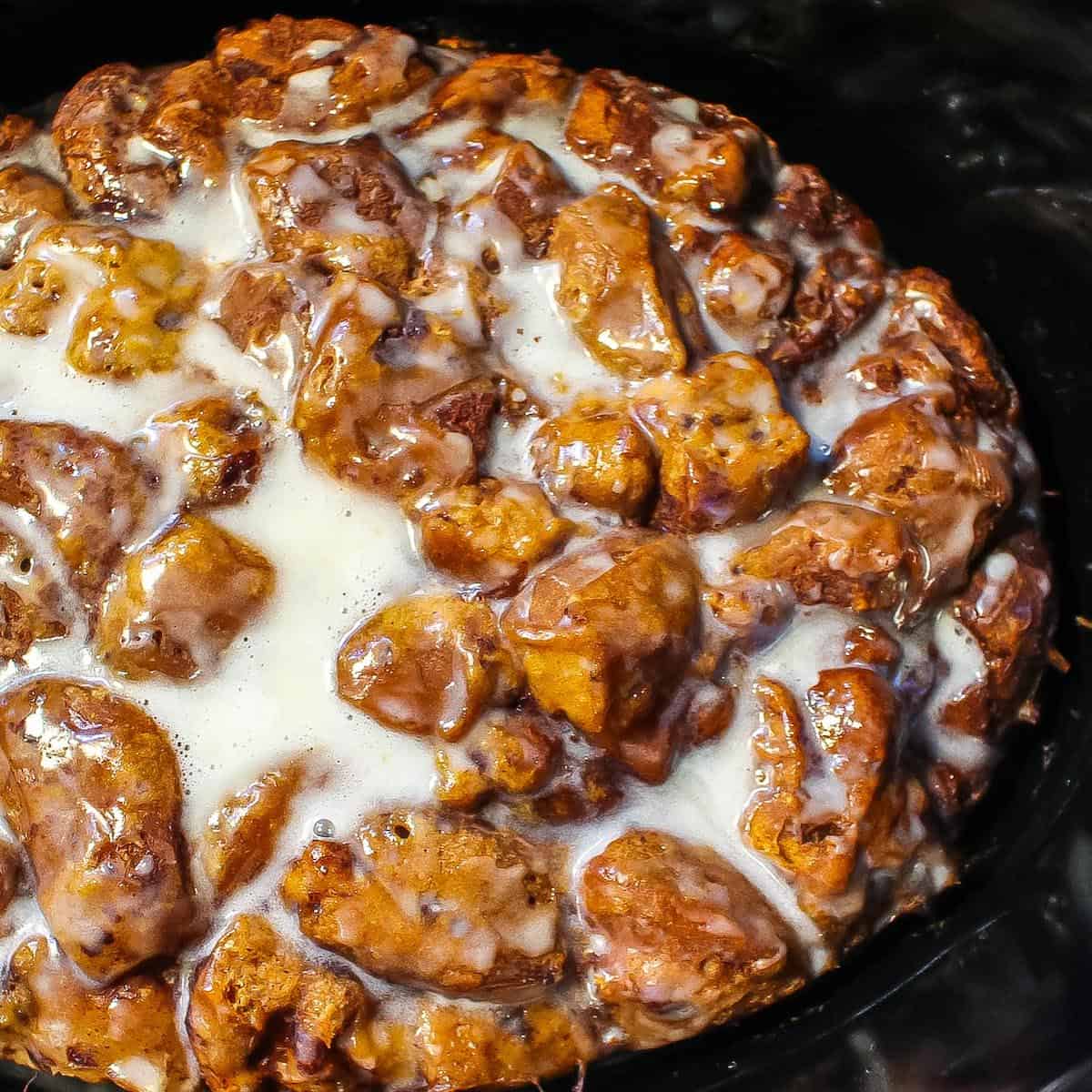 Crock Pot Cinnamon Roll Casserole - A Delicious Slow Cooker Treat!